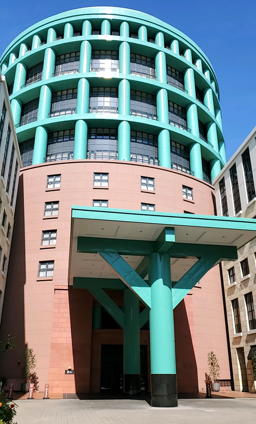 映画のセットのような美しいホテル！the basics FUKUOKAレビュー – バリュートラベラー